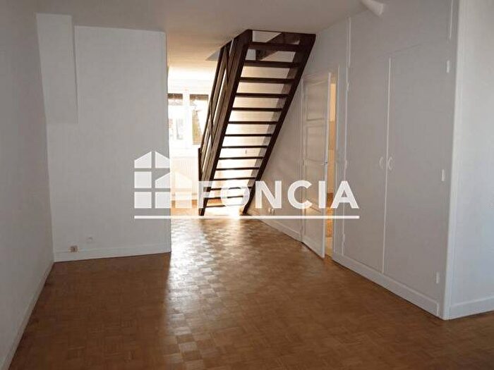 Appartement à louer - Centre Ville, Beauvais - 3 pièces - 2 chambres