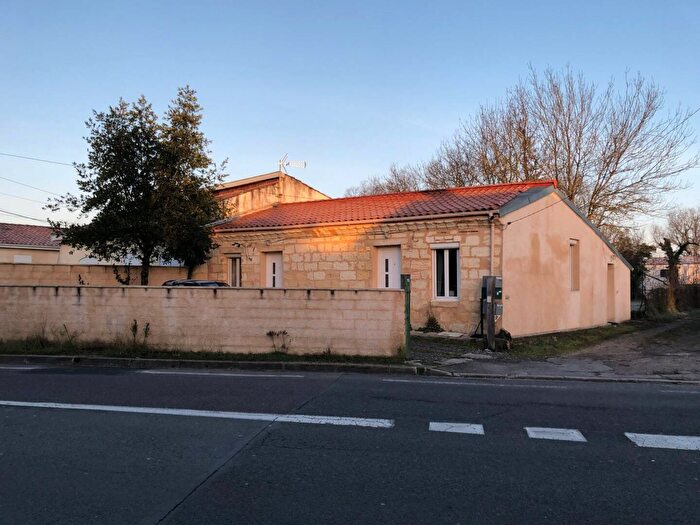 Appartement à louer - Le Monteil-Paul Montagne, Pessac - 2 pièces - 1 chambre