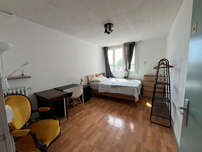 Appartement 4 pièces à Toulouse, Saint-Cyprien, à vendre