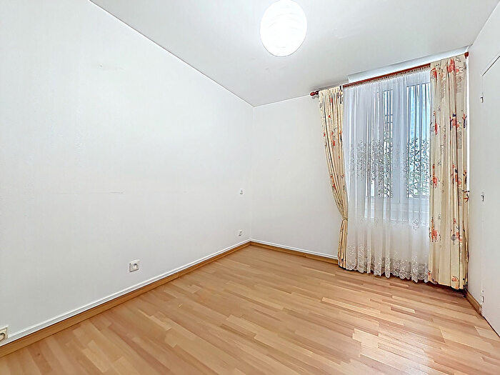 Appartement à vendre - Paris e , Danube - 2 pièces - 1 chambre