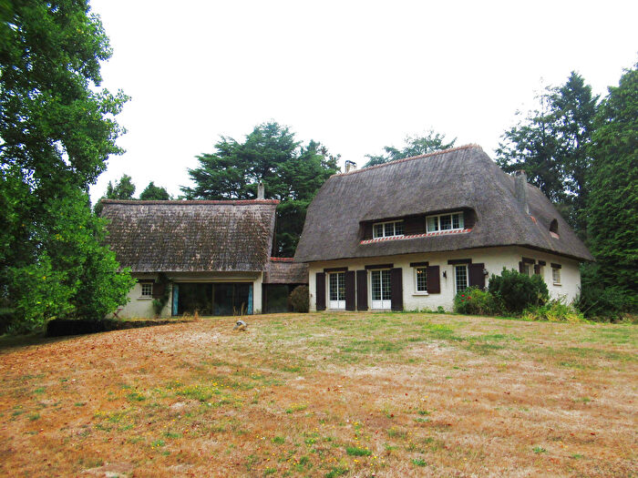Maison 10 pièces à vendre à Gorron