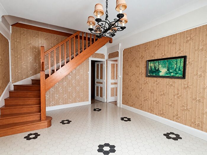 Maison 6 pièces à Dijon, Montchapet, à vendre