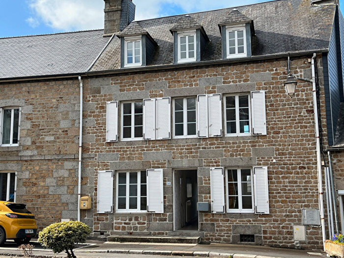 Saint-Sever-Calvados - Maison 6 pièces à vendre