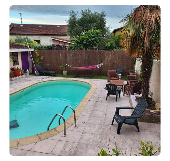 Maison à vendre - Feyzin - 5 pièces - 4 chambres