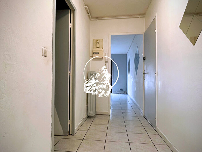 Appartement à vendre - Forbach, Centre-ville - 3 pièces - 1 chambre