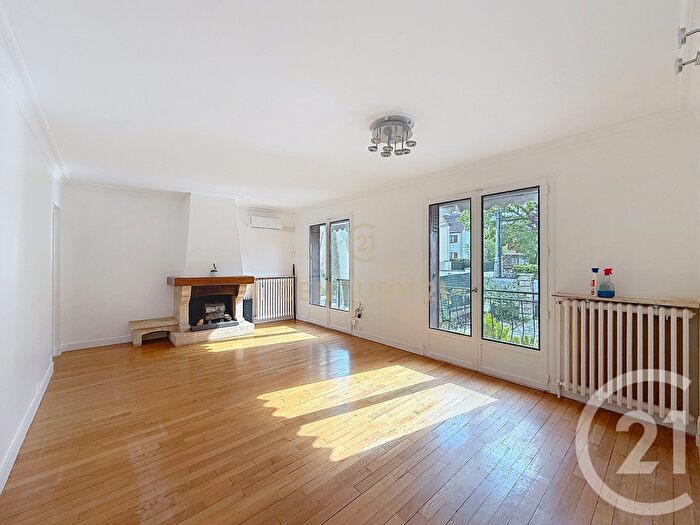 Maison 4 pièces à Noisy-le-Grand, Centre-ville, à vendre
