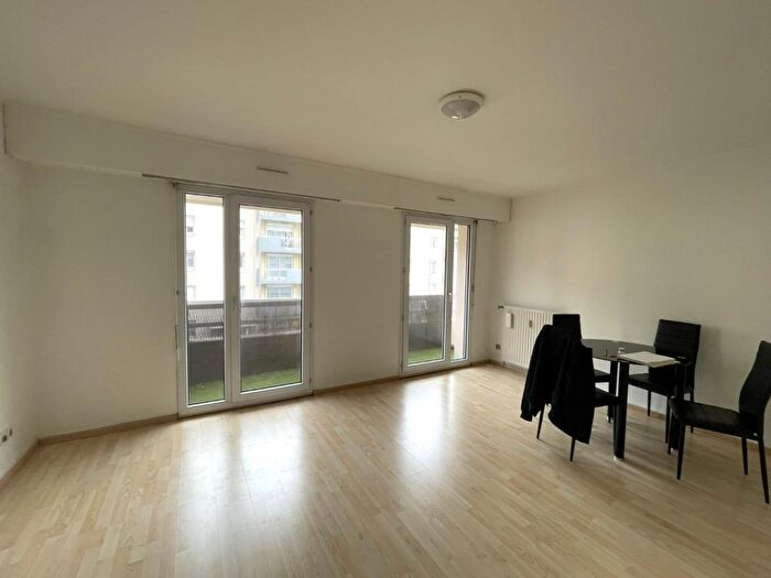 Appartement à louer - Angers, Centre-ville, La Fayette - 1 pièce