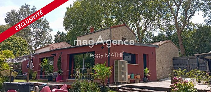 Maison à vendre - Nuaillé-dAunis - 4 pièces - 2 chambres