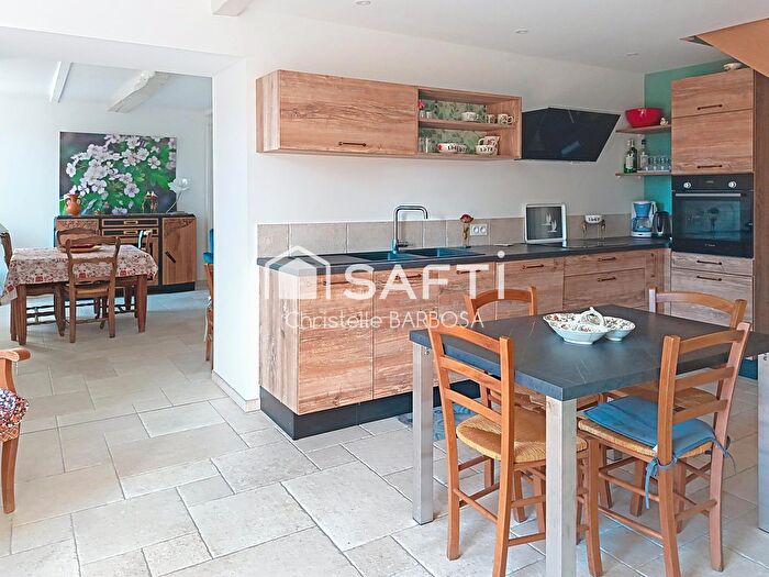 Maison à vendre - Dolomieu - 5 pièces - 4 chambres