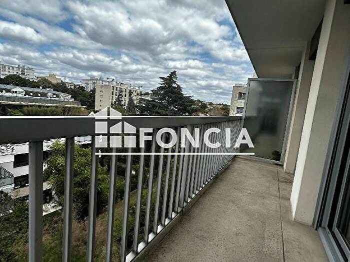 Appartement à louer - Mazurières, Rueil-Malmaison - 3 pièces - 2 chambres