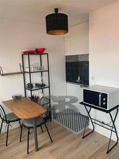 Appartement à louer - Saint Pierre-René II, Nancy - 1 pièce
