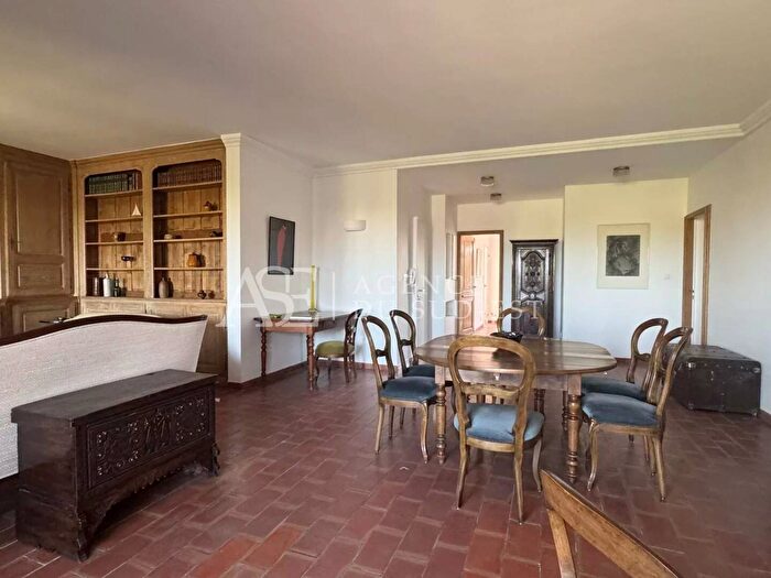 Aix-en-Provence : Appartement 3 pièces à louer