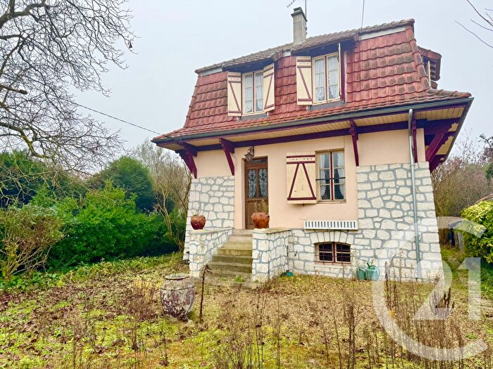 Maison 5 pièces à vendre à Beauchamp