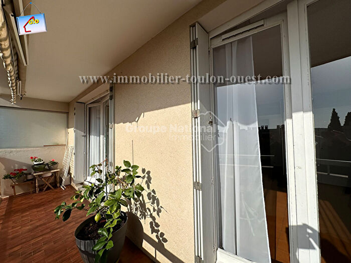 Appartement à vendre - Toulon, Valbertrand - 3 pièces - 2 chambres