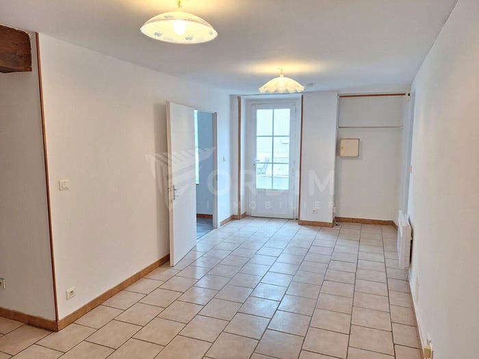 Appartement 3 pièces à louer à Neuvy-sur-Loire