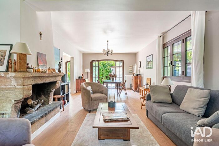 Maison à vendre - Marly-le-Roi, Grandes Terres, Vergers, Vauillons - 6 pièces - 5 chambres