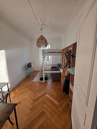 Appartement 1 pièce à Mulhouse, Vauban, Neppert, Sellier, à louer