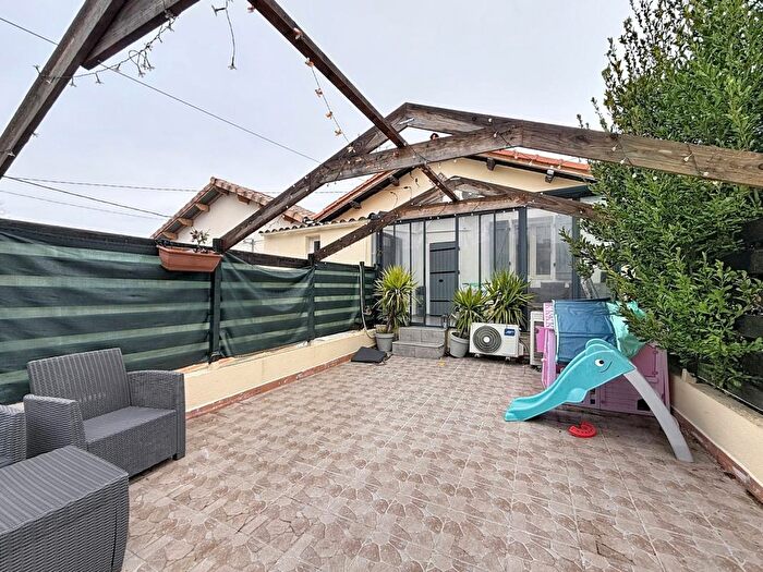 Maison à vendre - Avignon, Saint-Ruf - 4 pièces - 3 chambres