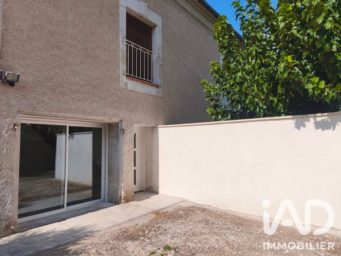 Maison 4 pièces à Nord, Châteaurenard, à louer
