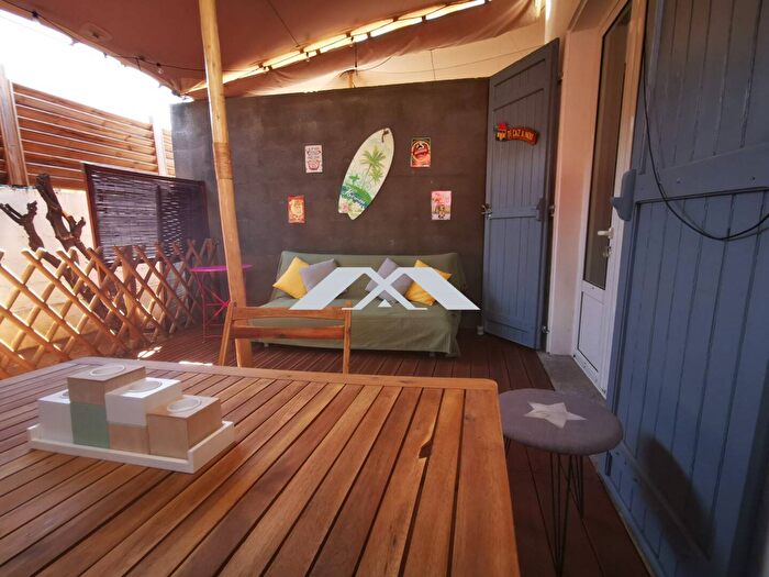 Appartement à louer - Saint-Pierre - 2 pièces - 1 chambre