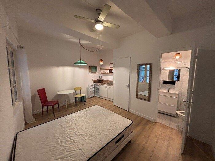 Appartement à louer - Centre Historique, Montpellier - 1 pièce