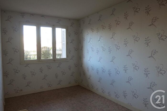 Commentry - Appartement 1 pièce à louer