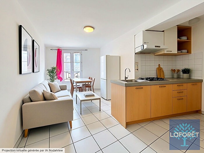 Appartement 1 pièce à Étampes, Centre-Ville, à vendre