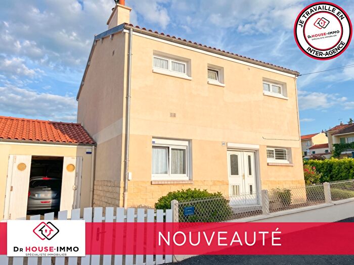Châtellerault, Est - Maison 5 pièces à vendre