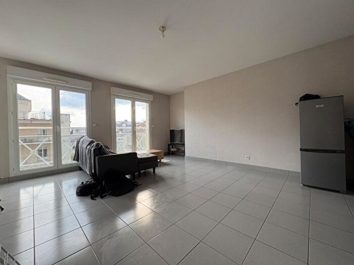 Olivet, Centre-ville : Appartement 2 pièces à louer