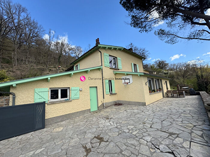 Maison à vendre - Decazeville - 6 pièces - 3 chambres