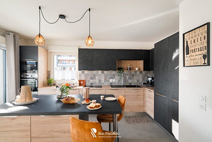 Appartement à vendre - Allonzier-la-Caille - 4 pièces - 3 chambres