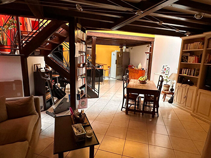 Appartement à vendre - Vienne, Saint-Martin - 3 pièces - 2 chambres