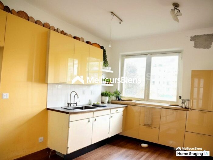 Asnières-sur-Seine, Gresillons, Voltaire - Appartement 4 pièces à vendre