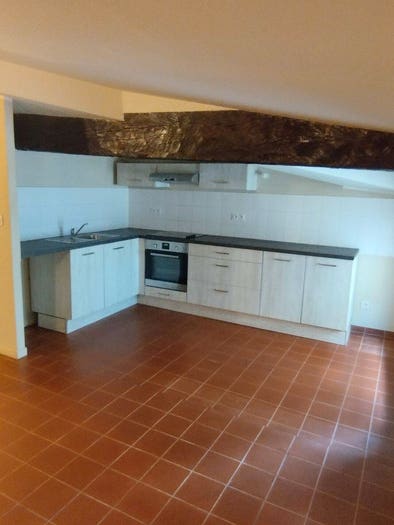 Appartement 3 pièces à louer à Carcassonne