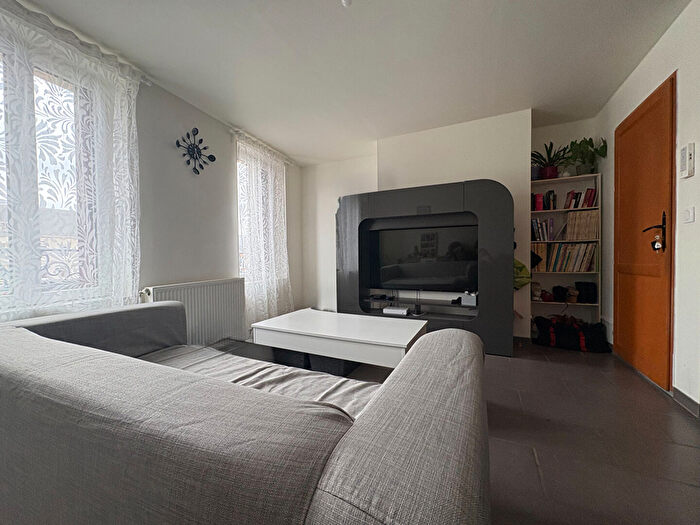 Le Neubourg : Appartement 3 pièces à louer