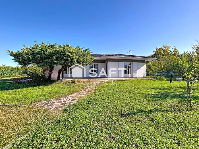 Maison à vendre - Eysines, Le Bourg - 5 pièces - 3 chambres