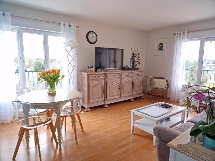 Appartement à vendre - Malesherbes - 4 pièces - 3 chambres