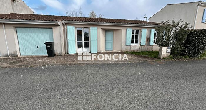 Maison à vendre - Saintes, Bellevue, La Grange, Les Boiffiers - 4 pièces - 3 chambres