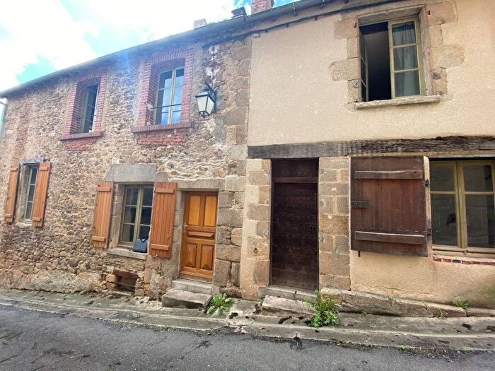 Maison à vendre - Saint-Benoît-du-Sault - 6 pièces - 2 chambres