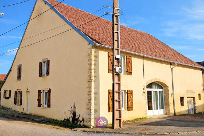 Maison à vendre - Chassey-lès-Montbozon - 9 pièces - 4 chambres
