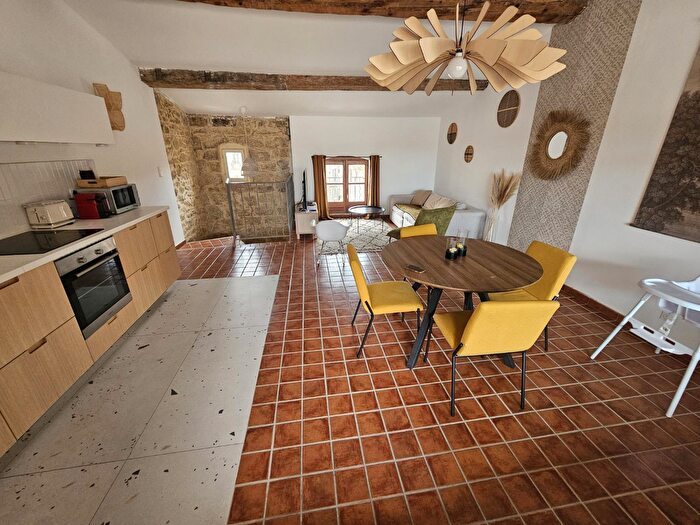 Appartement à vendre - Pézenas - 3 pièces - 2 chambres