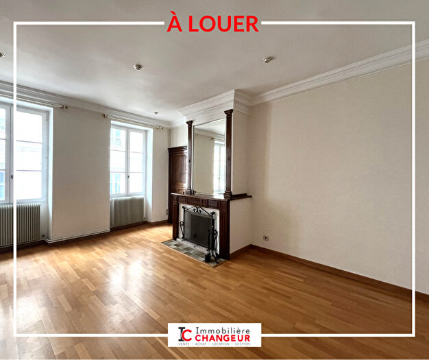 Voiron, Centre-ville, Gare : Appartement 5 pièces à louer