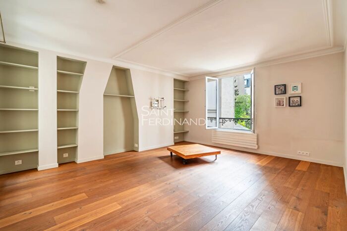 Appartement 3 pièces à Paris 17ème, Batignolles, Cardinet, à vendre