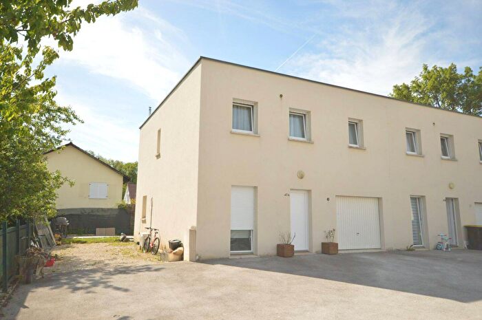 Maison 4 pièces à louer - Voujeaucourt