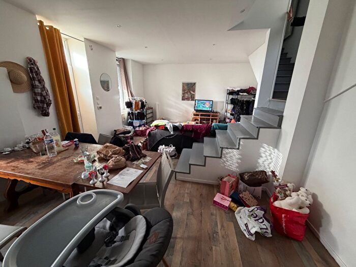 Maison à vendre - Montceau-les-Mines, Bellevue - 3 pièces - 3 chambres