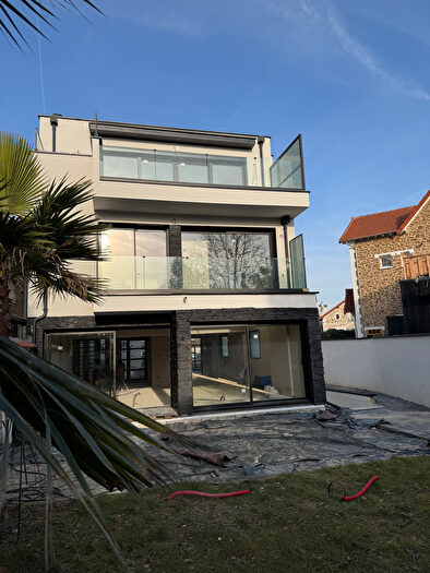 Maison à vendre - Saint-Maur-des-Fossés, Champignol - 8 pièces - 4 chambres