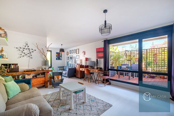 Appartement à vendre - Tassin-la-Demi-Lune, Charles de Gaulle - 4 pièces - 2 chambres