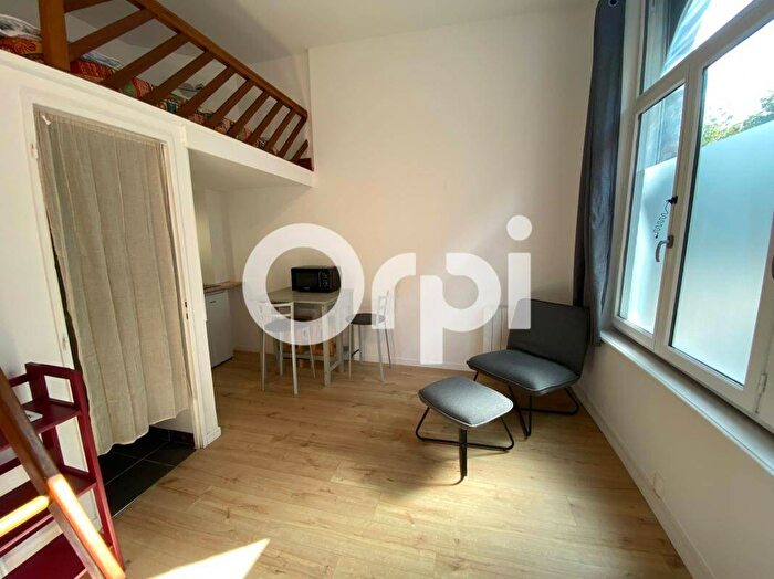 Appartement à louer - Centre Ville, Béthune - 1 pièce