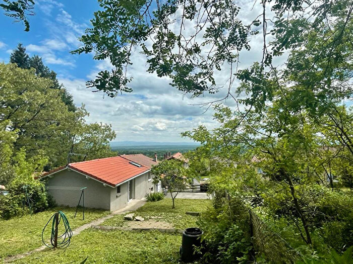 Maison à vendre - Boën-sur-Lignon - 4 pièces - 3 chambres