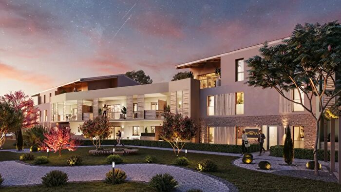 Appartement à louer - Uzès - 2 pièces - 1 chambre